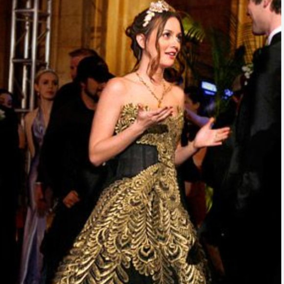 Angela & Alison | Dresses | Gossip Girl Blair Waldorf Prom Dress Angela ...